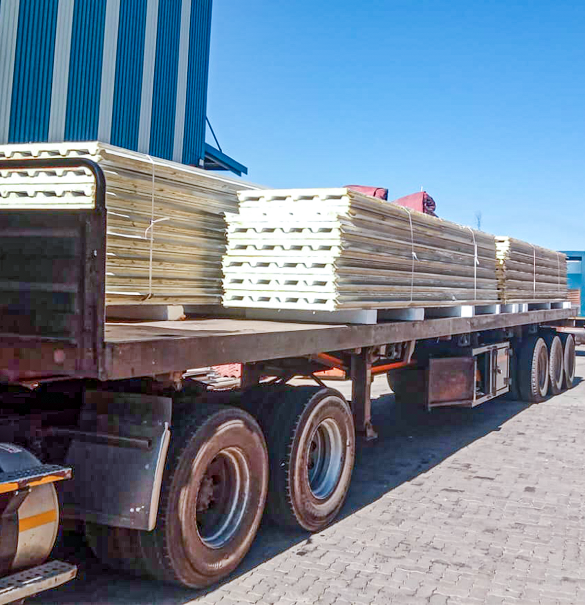 Infinite Logistics - Cross Border Transporters